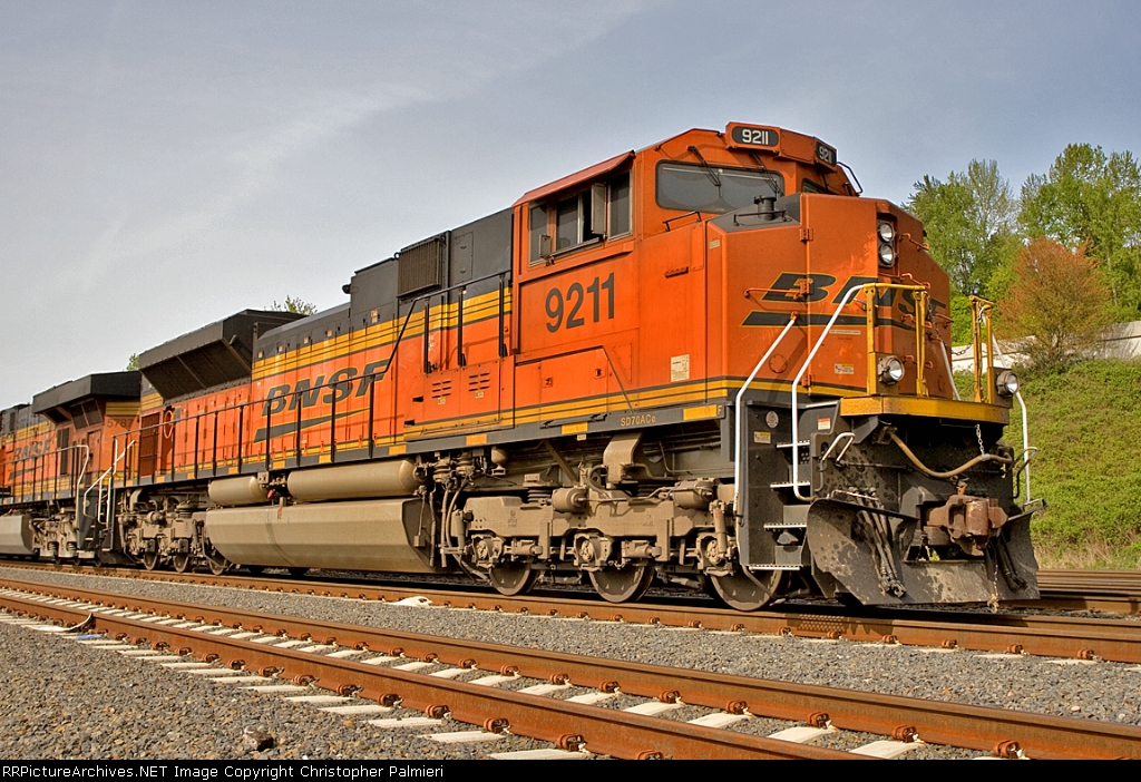 BNSF 9211
